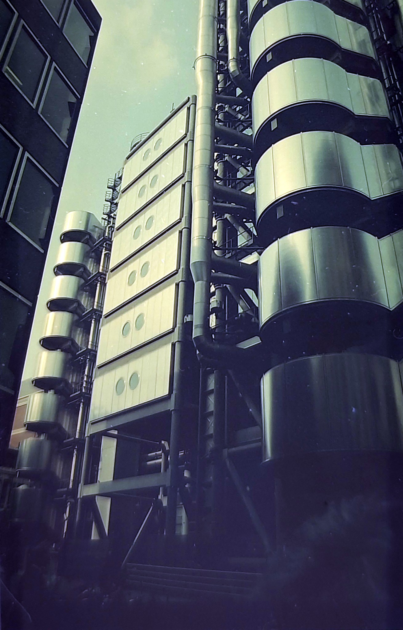 High Key Architecture of Richard Rogers